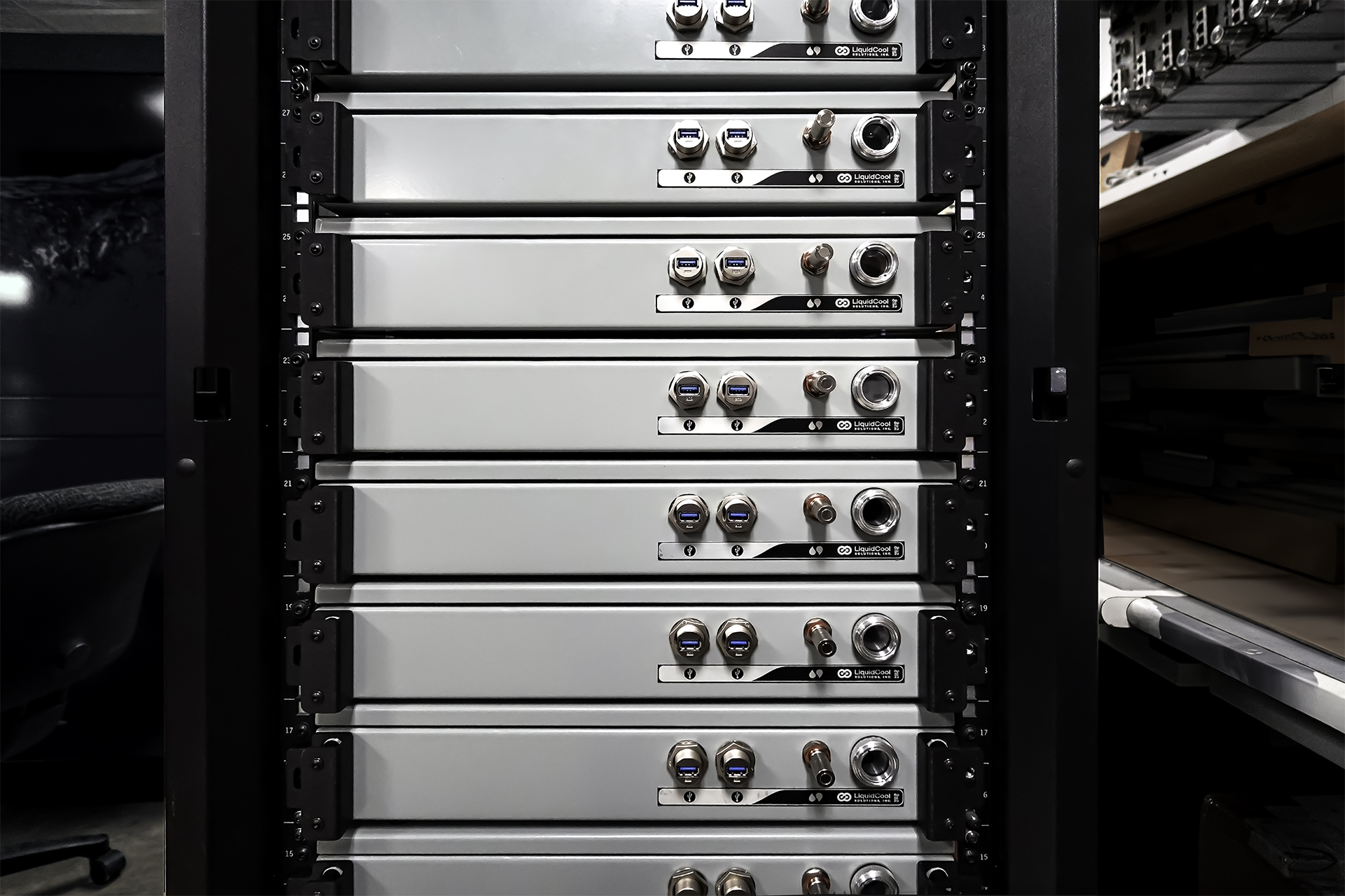 LCS ZPServer | Immersion-Cooled Rack Server for Data Centers & AI